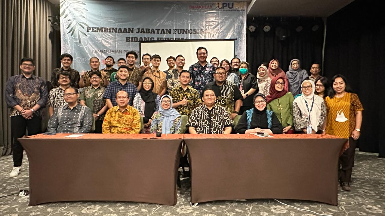 UGM Policy- and lawmakers outreach and education – UGM SDGs Center